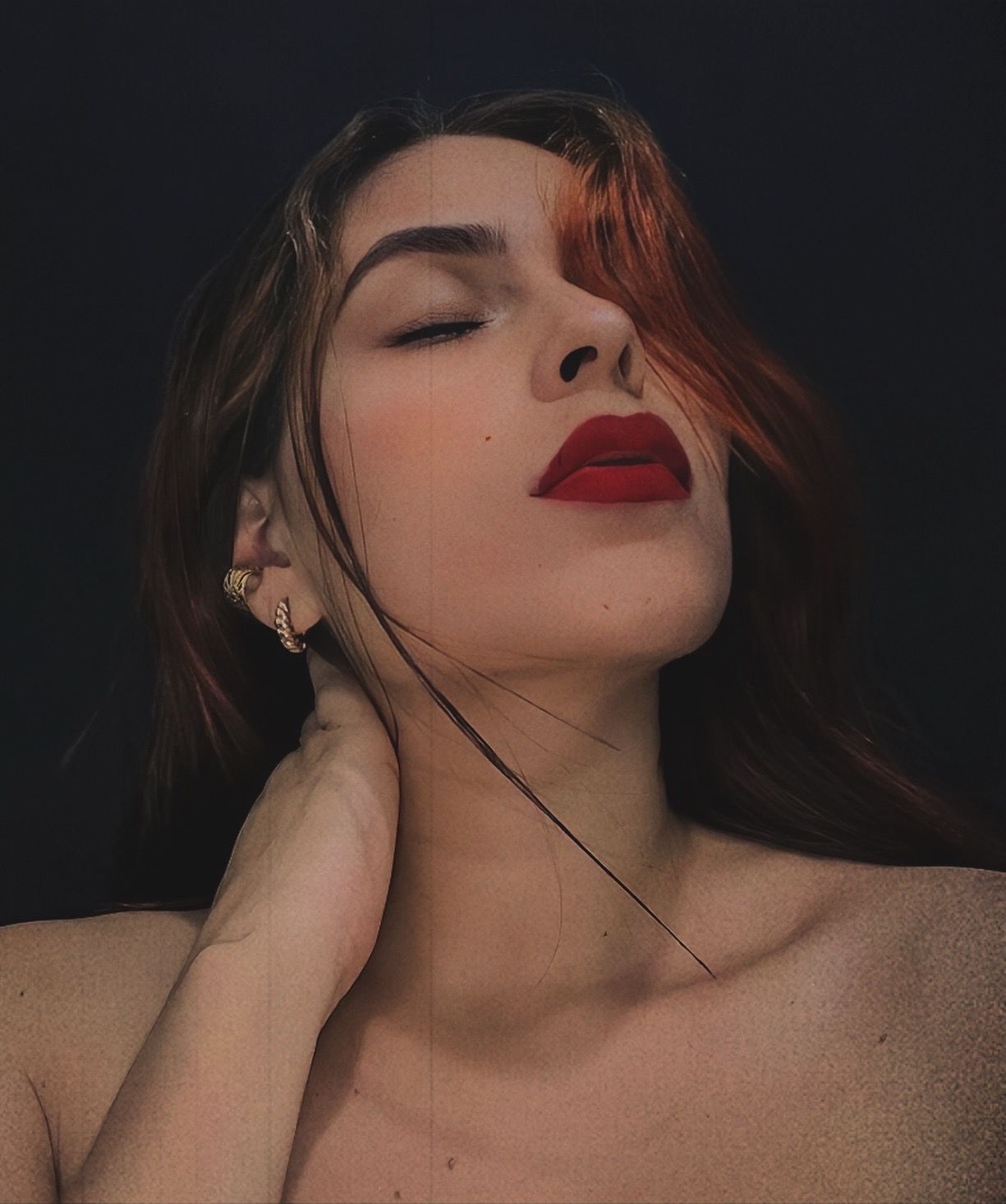 Alexa Monroy estrena su canción "Ingrata" y refuerza su posición en el ...