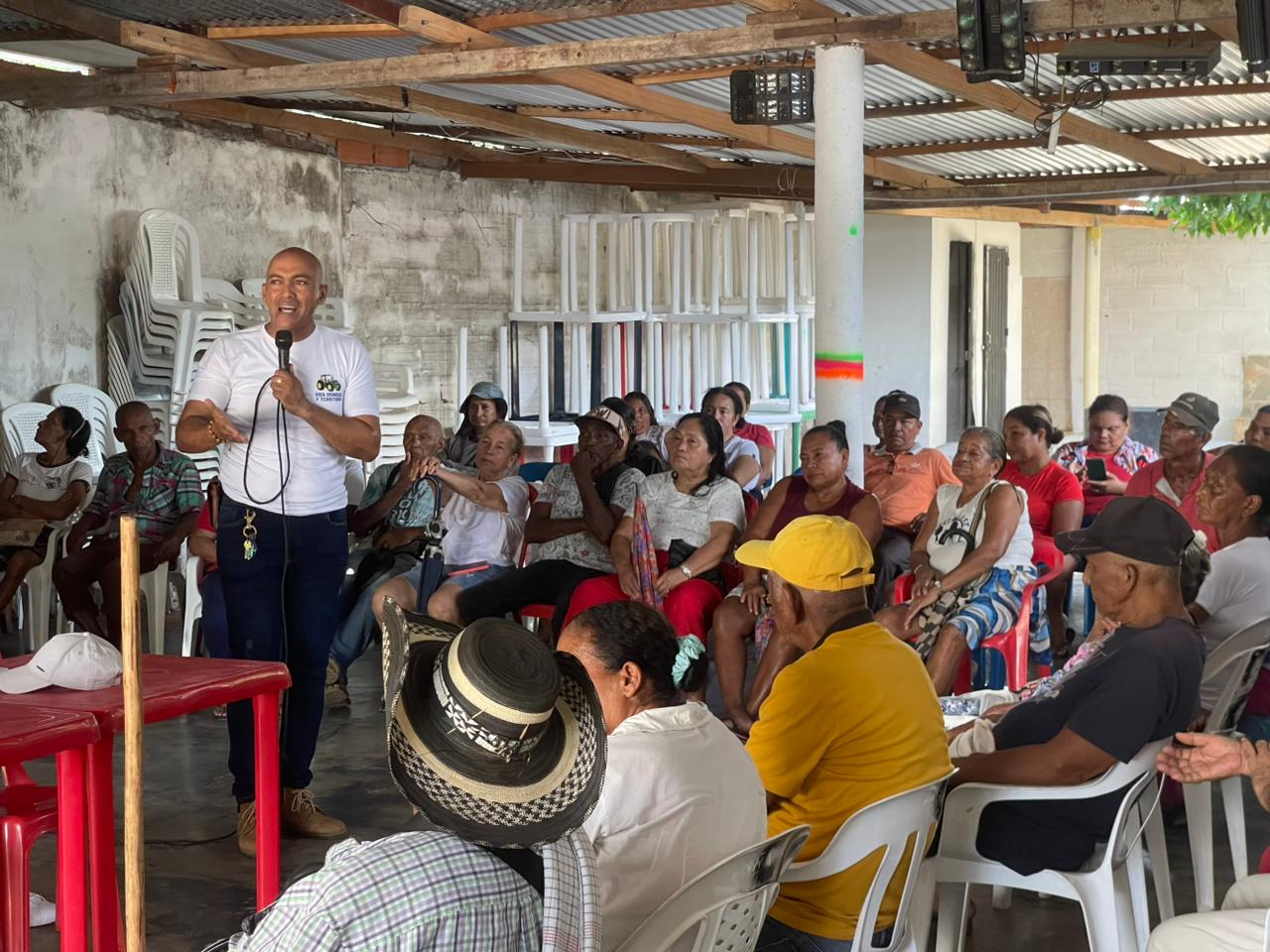 Frank Mejía, el profesional oriundo de Cáceres que aspira a la curul de ...